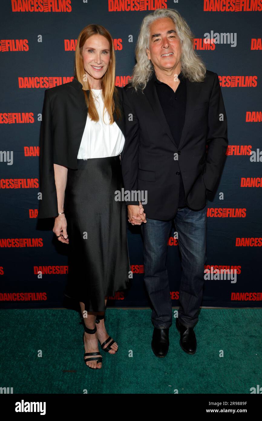 Mitch Glazer And Wendie Malick