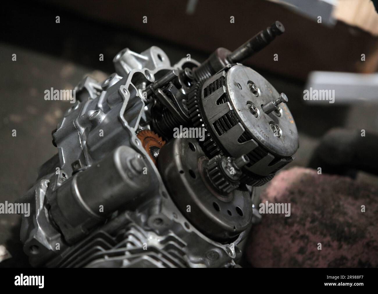 Car metal engine. car engine part Stock Photo - Alamy
