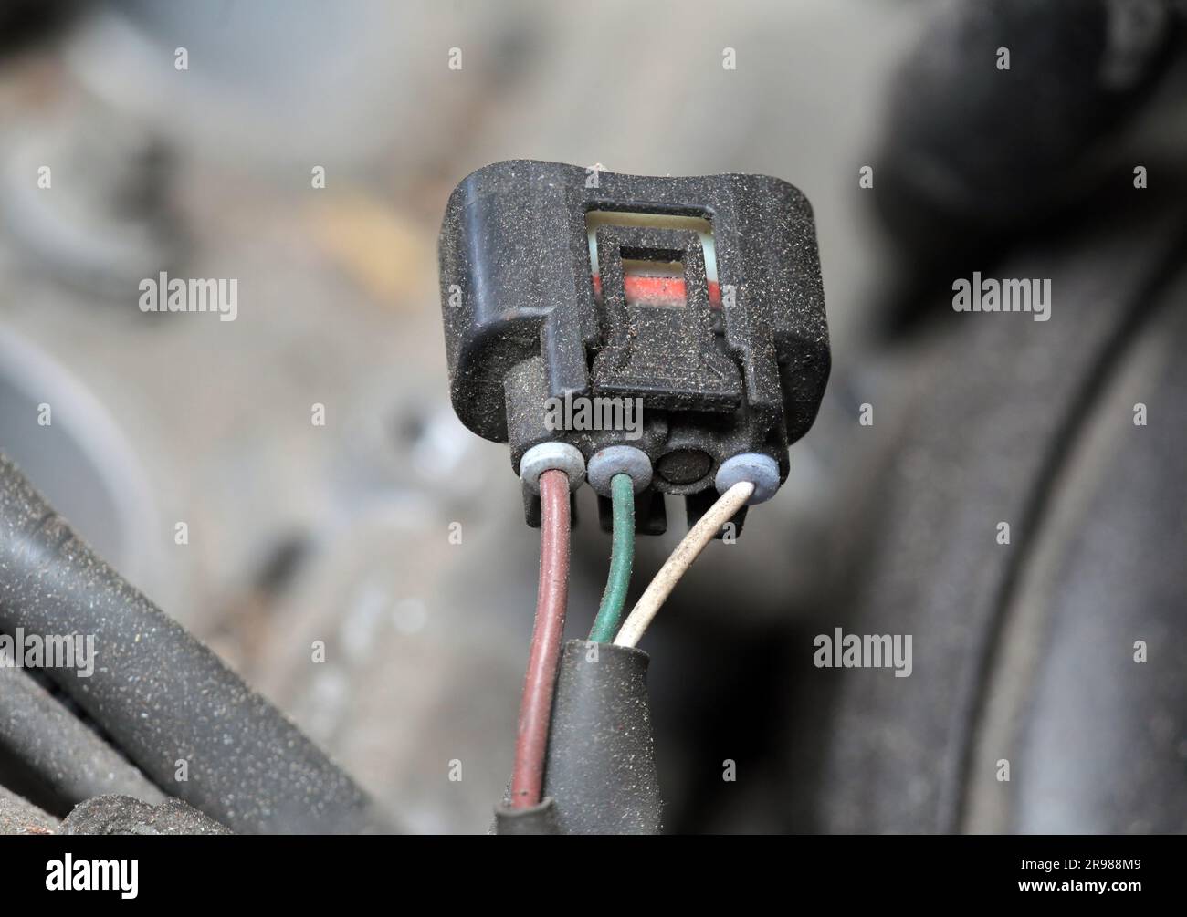 dirty Electrical cable connection terminal block Stock Photo - Alamy