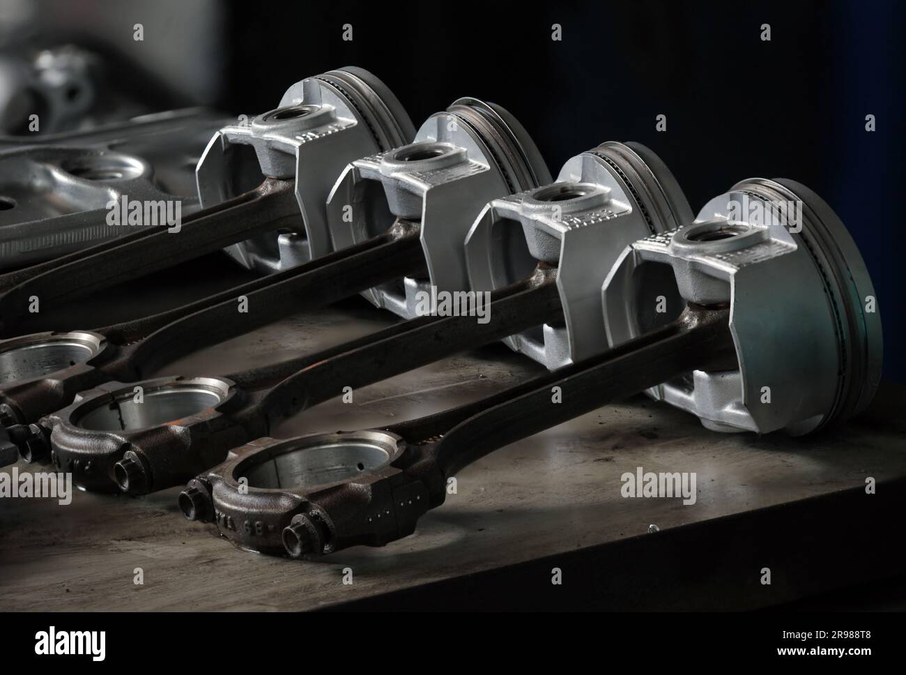 Car engine pistons hi-res stock photography and images - Alamy
