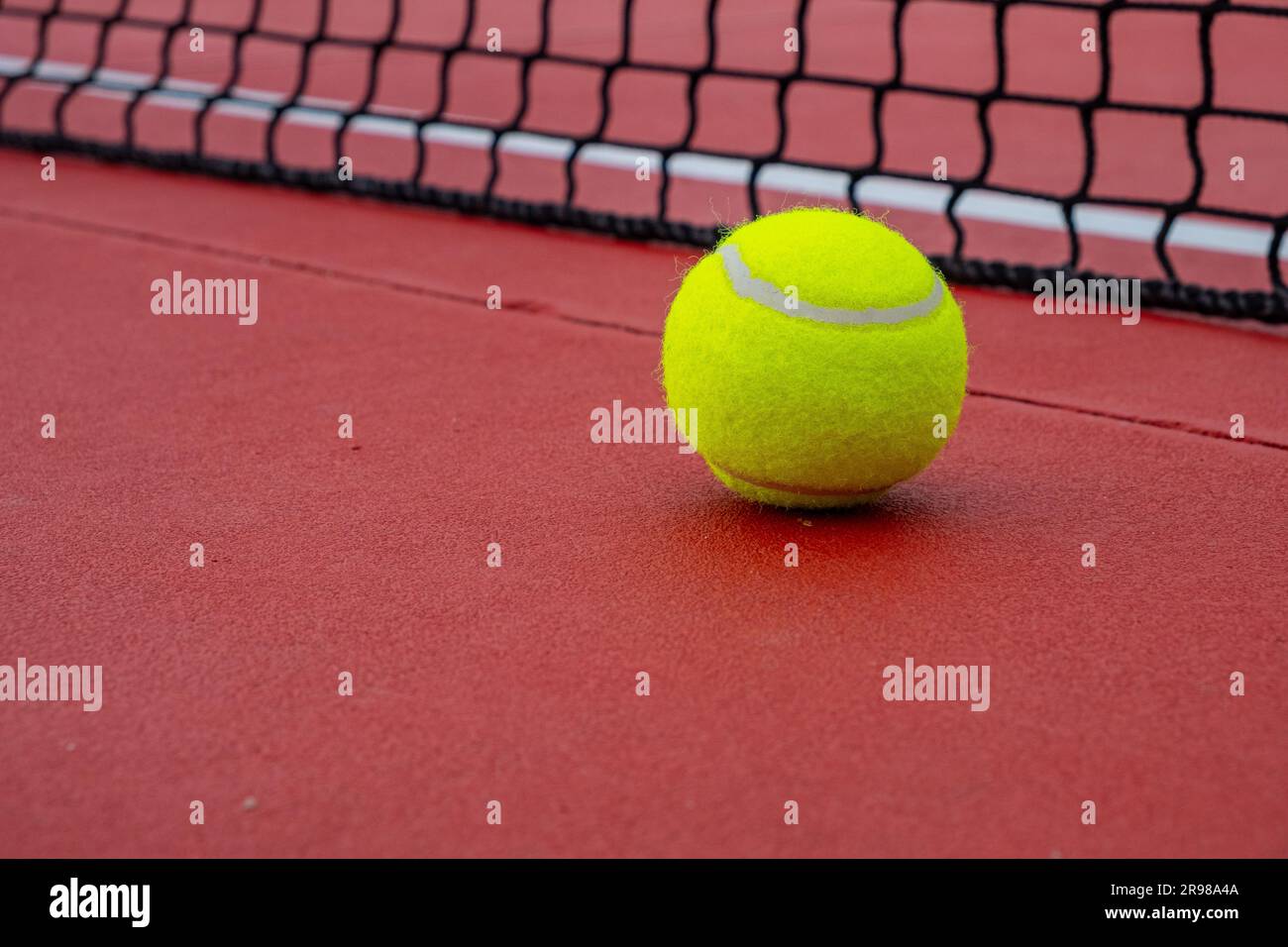 Tennis in perspective view hi-res stock photography and images - Alamy