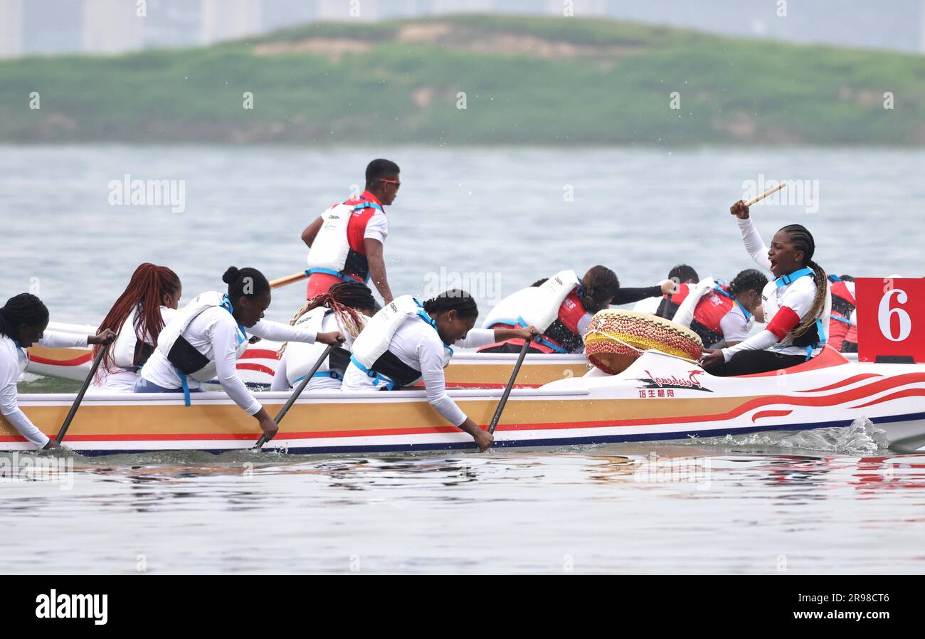 The International Canoe Federation (ICF) Dragon Boat World Cup kicked off in Zigui County ...