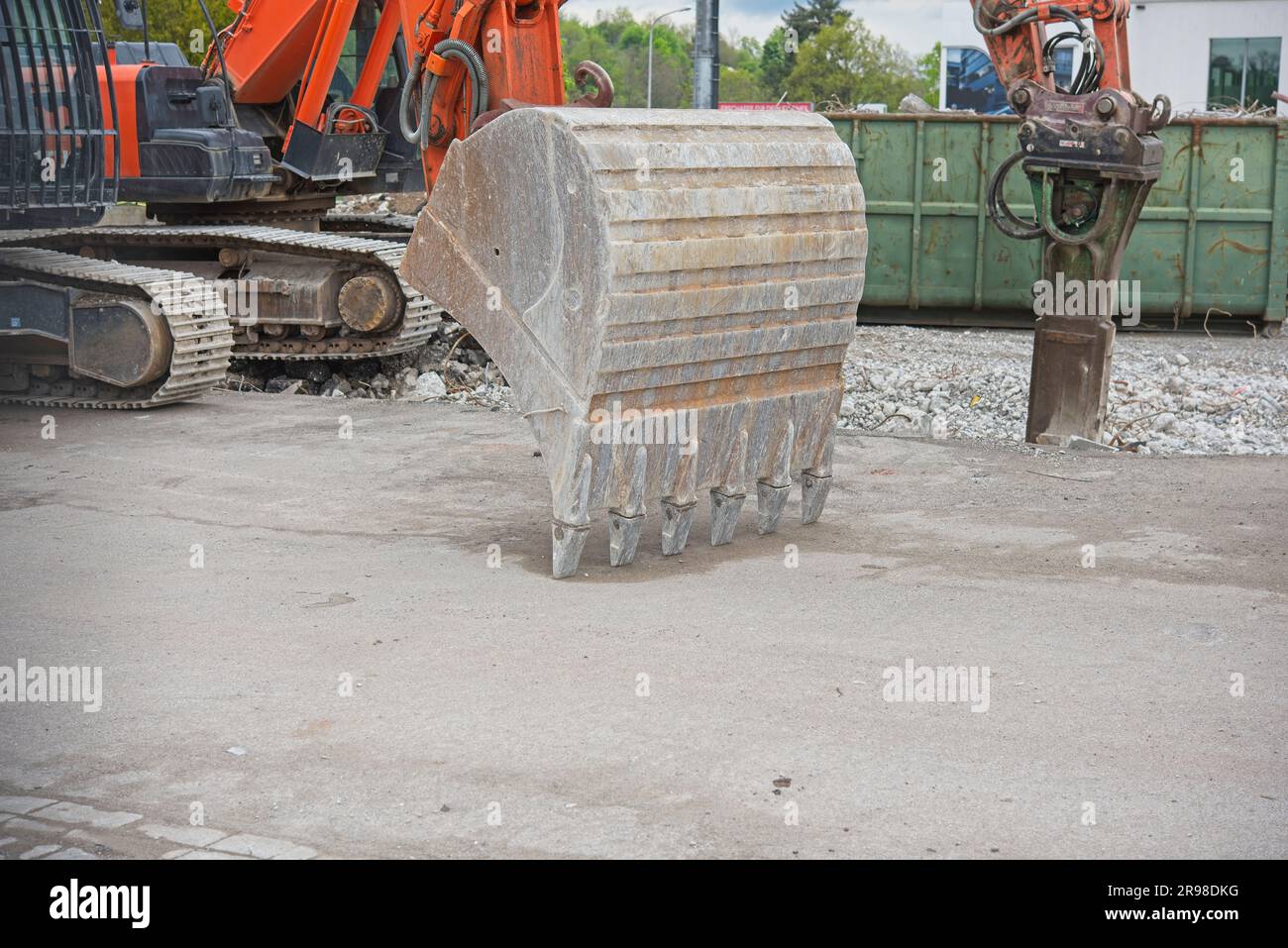 Demolition waste bulldozer hi-res stock photography and images - Alamy