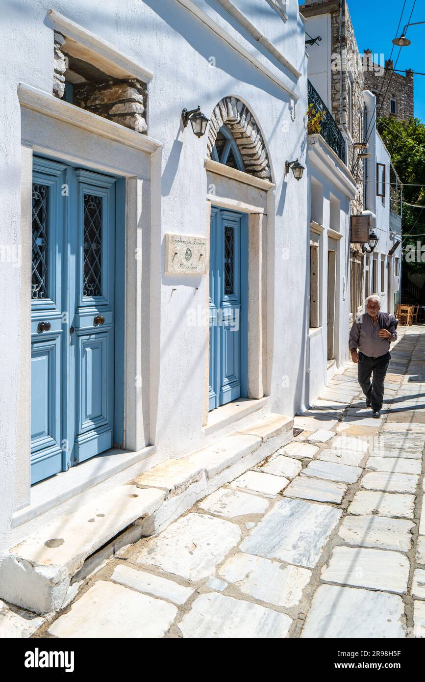 Narrow streets of Apeiranthos, a traditional Greek mountain village ...