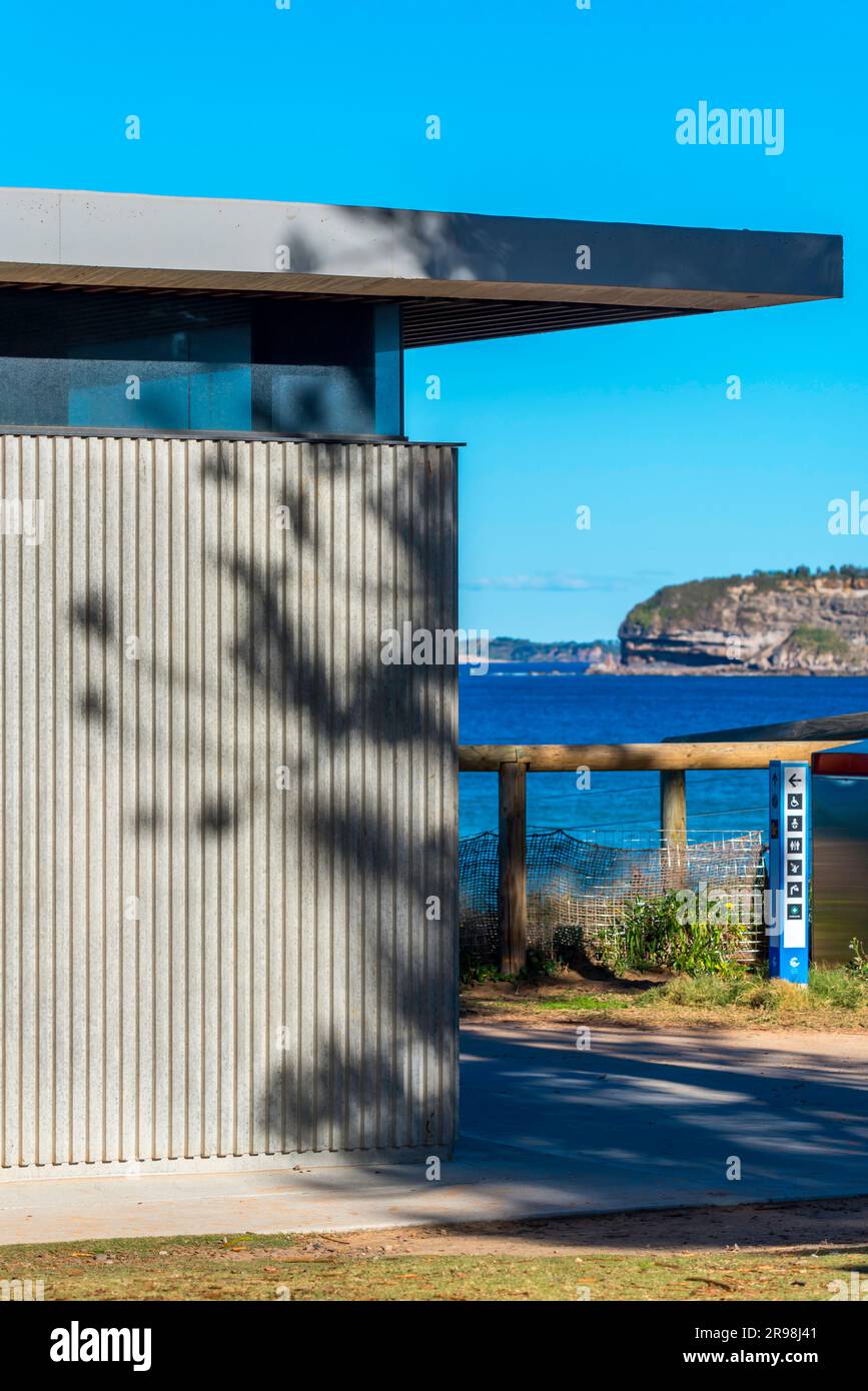 The concrete amenities block of the new Mona Vale Surf Life Saving Club ...