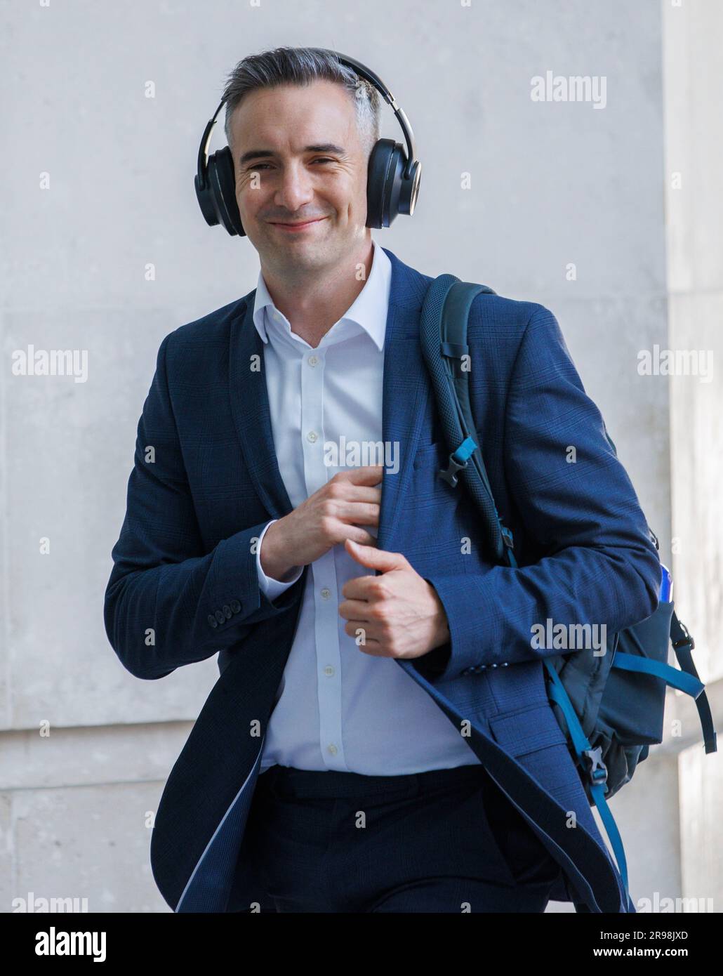 Luke tryl hi-res stock photography and images - Alamy