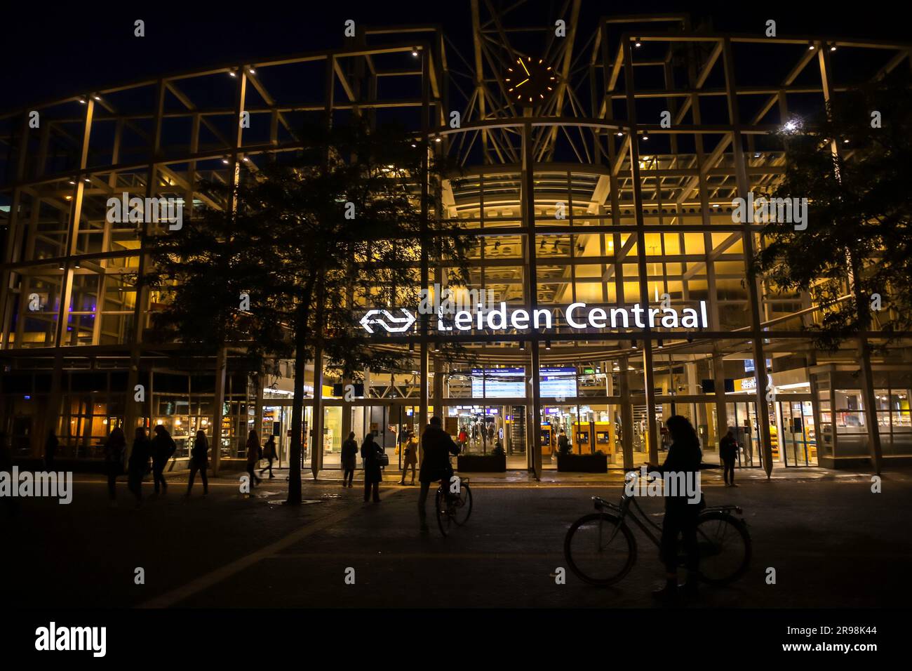 Leiden rotterdam hi-res stock photography and images - Alamy