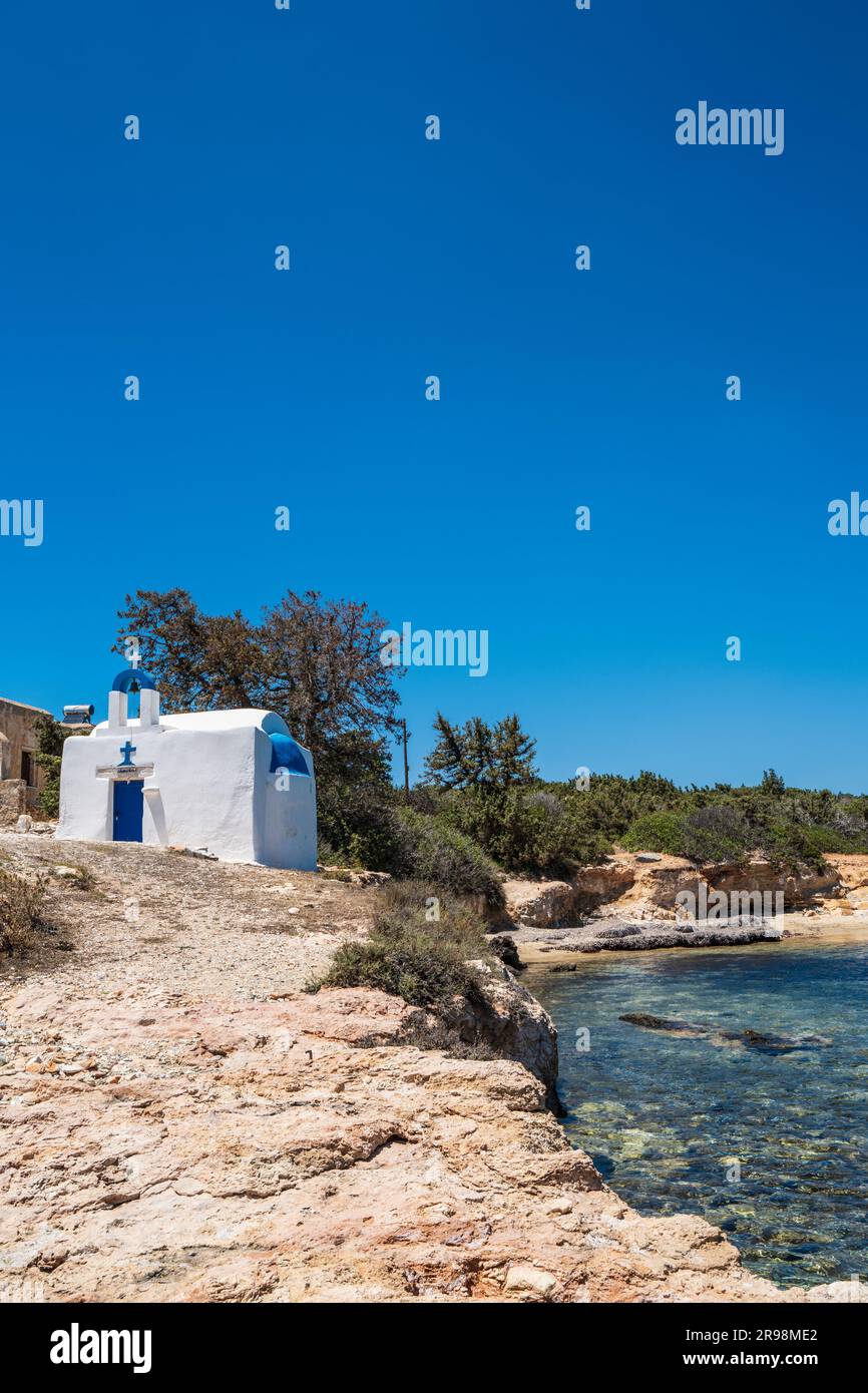 Traditional Greece - small church on the turquoise beach. Alyko.Naxos ...