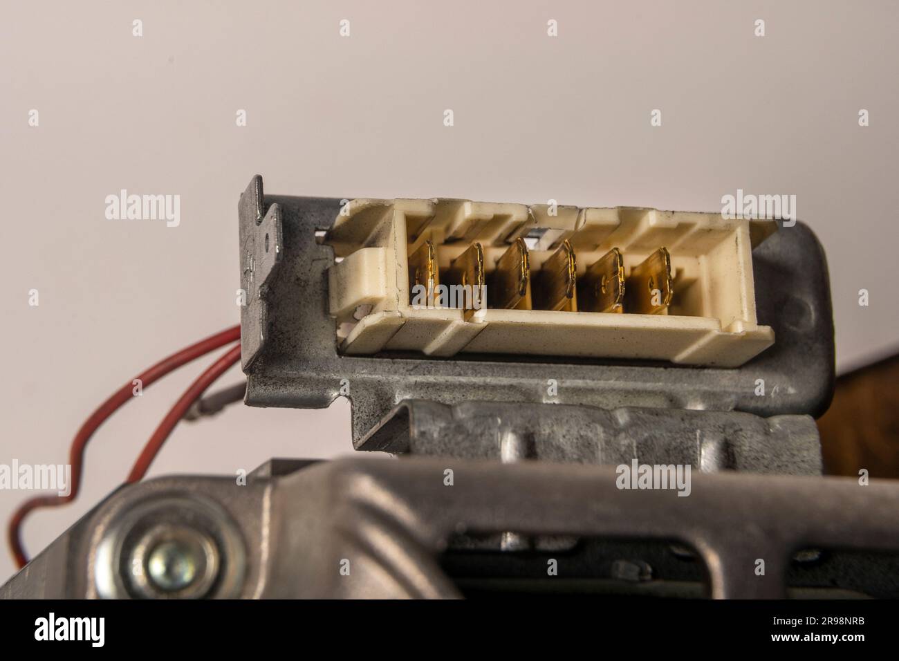 multi-contact electrical connector, electric plug, multi-contact ...