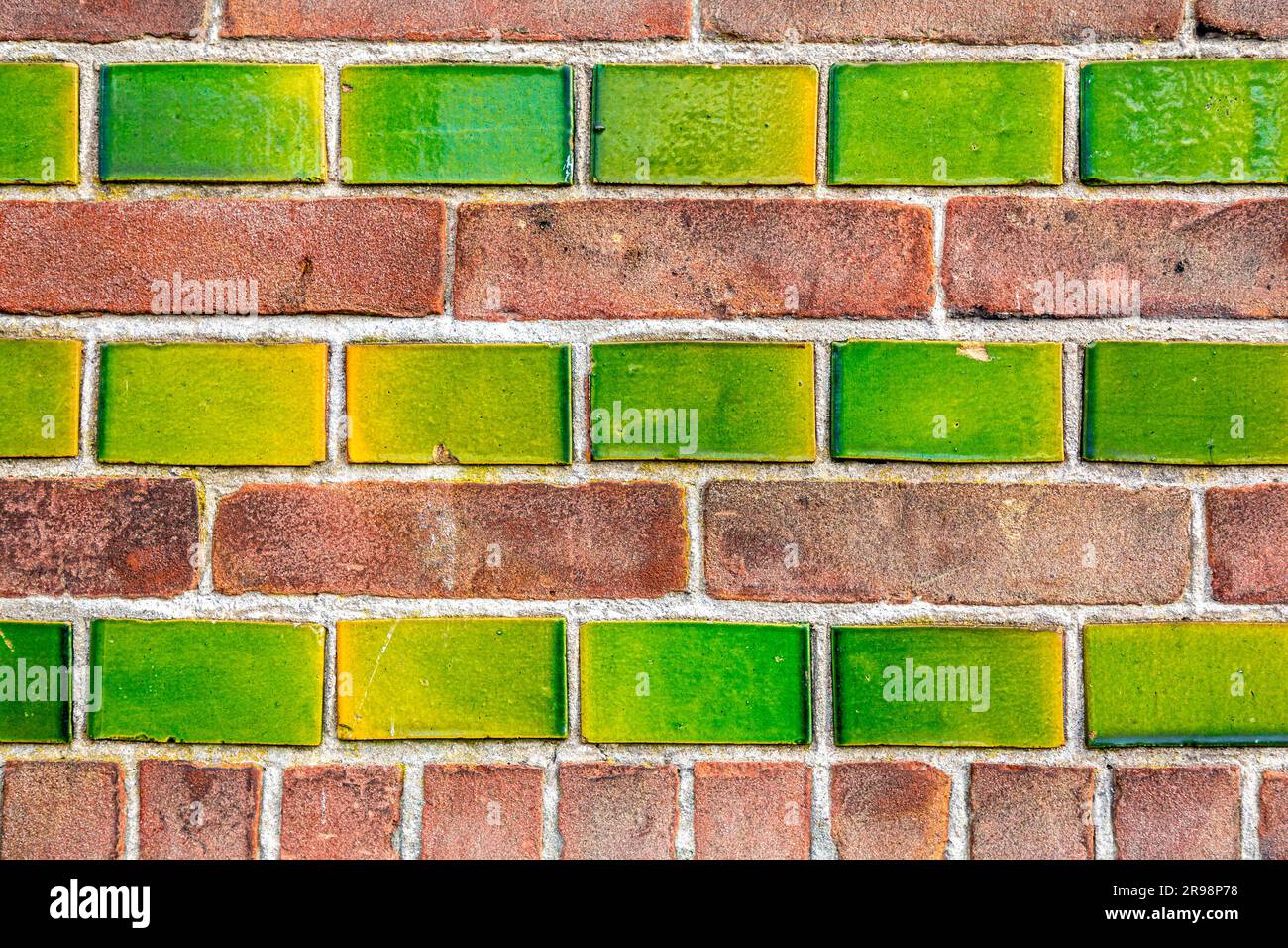 Glazed tile hi-res stock photography and images - Alamy