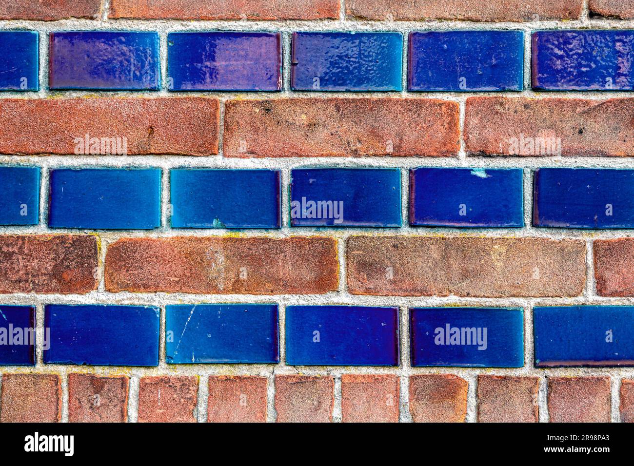 Glazed tile hi-res stock photography and images - Alamy