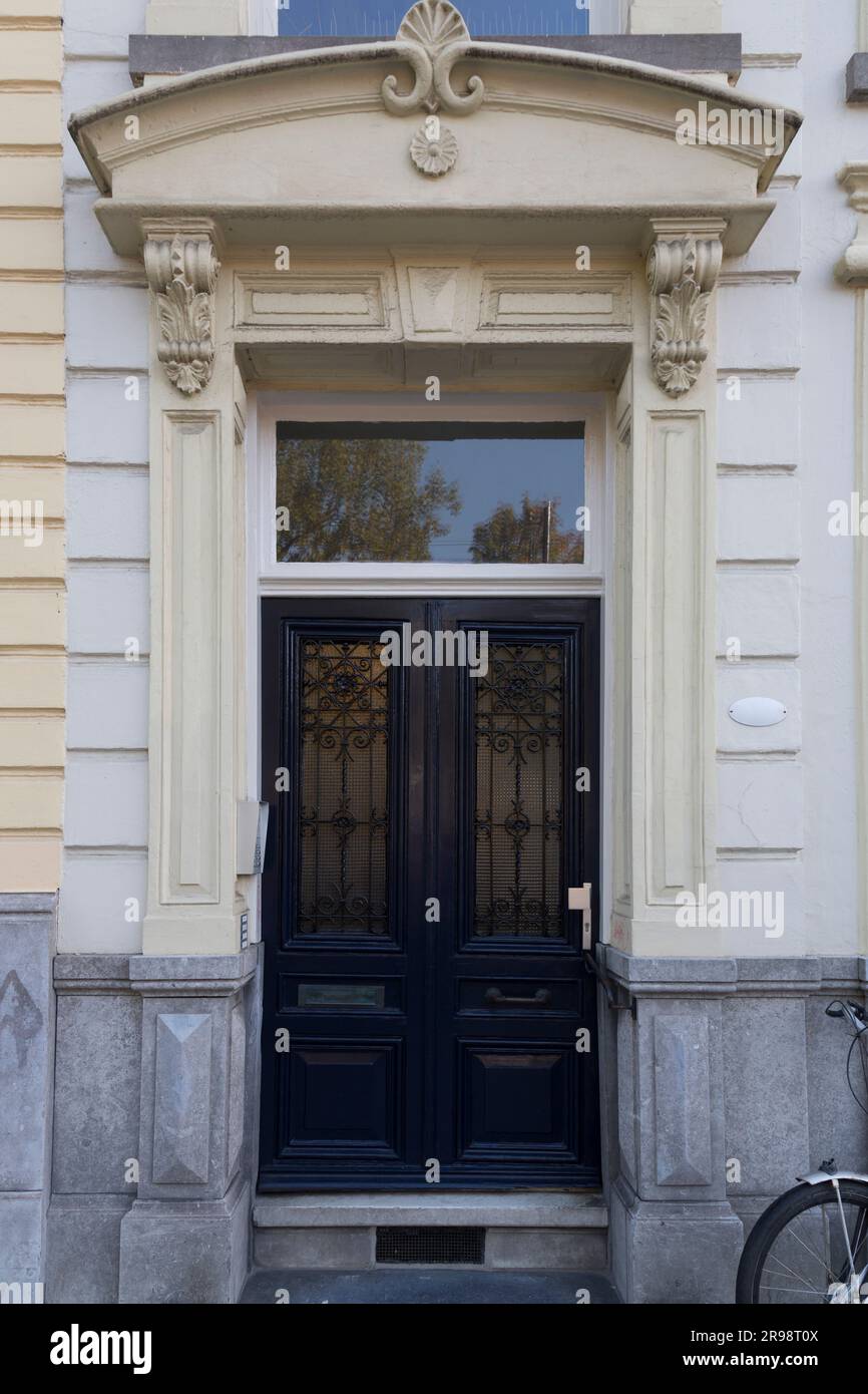 Old and beautiful ornate door, classic architectural detail Stock Photo ...