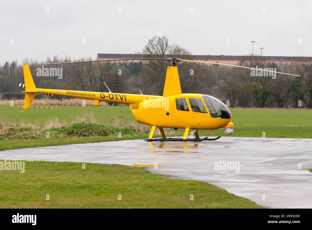 A Robinson R-44 Raven II at Sherburn in Elmet Stock Photo - Alamy