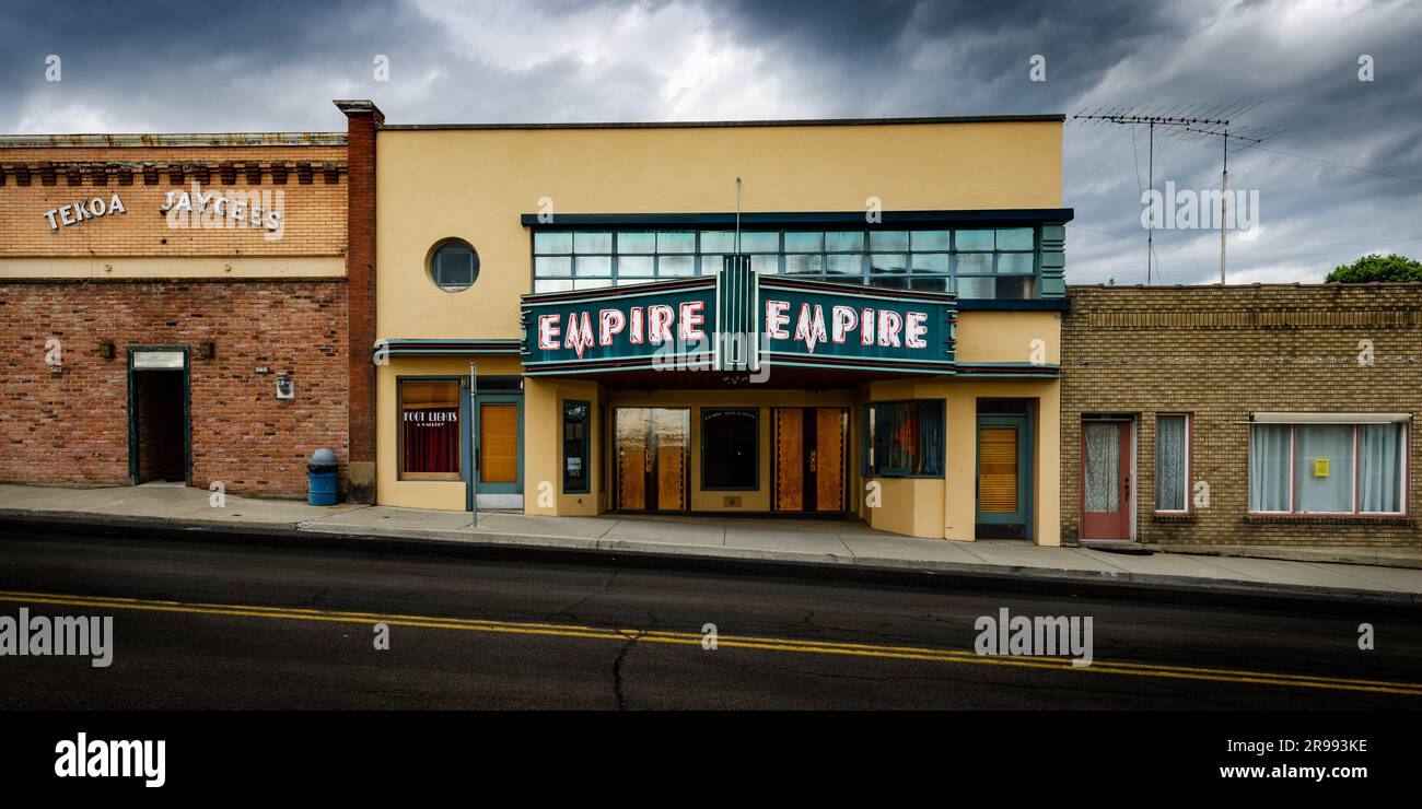 The Empire Theater (built 1940), Tekoa, Washington, USA Stock Photo - Alamy