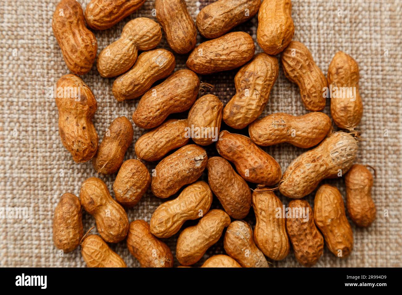 Peanuts in shell hi-res stock photography and images - Alamy