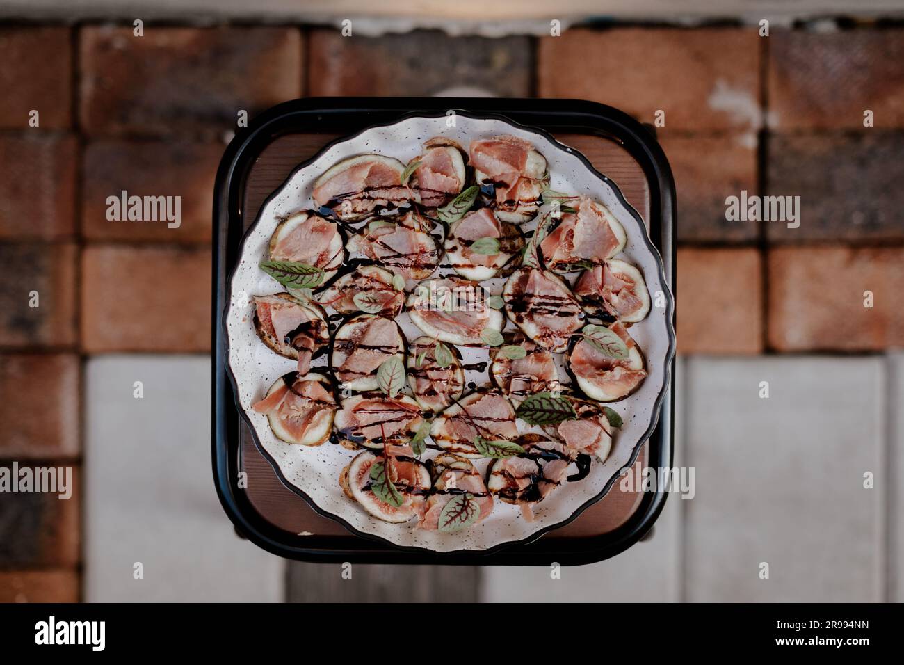 Green beacon on top hi-res stock photography and images - Alamy