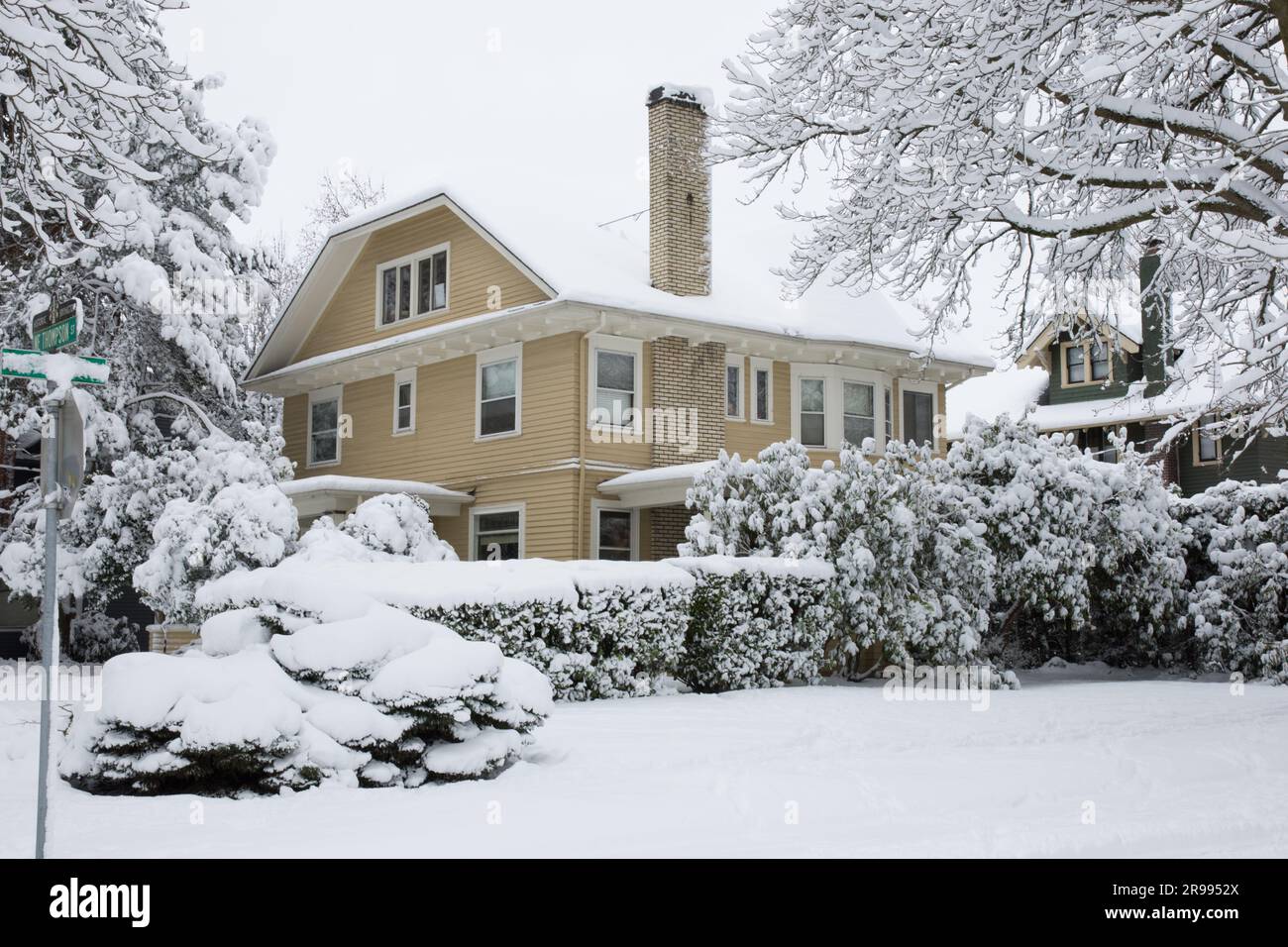 Irvington portland hi-res stock photography and images - Alamy