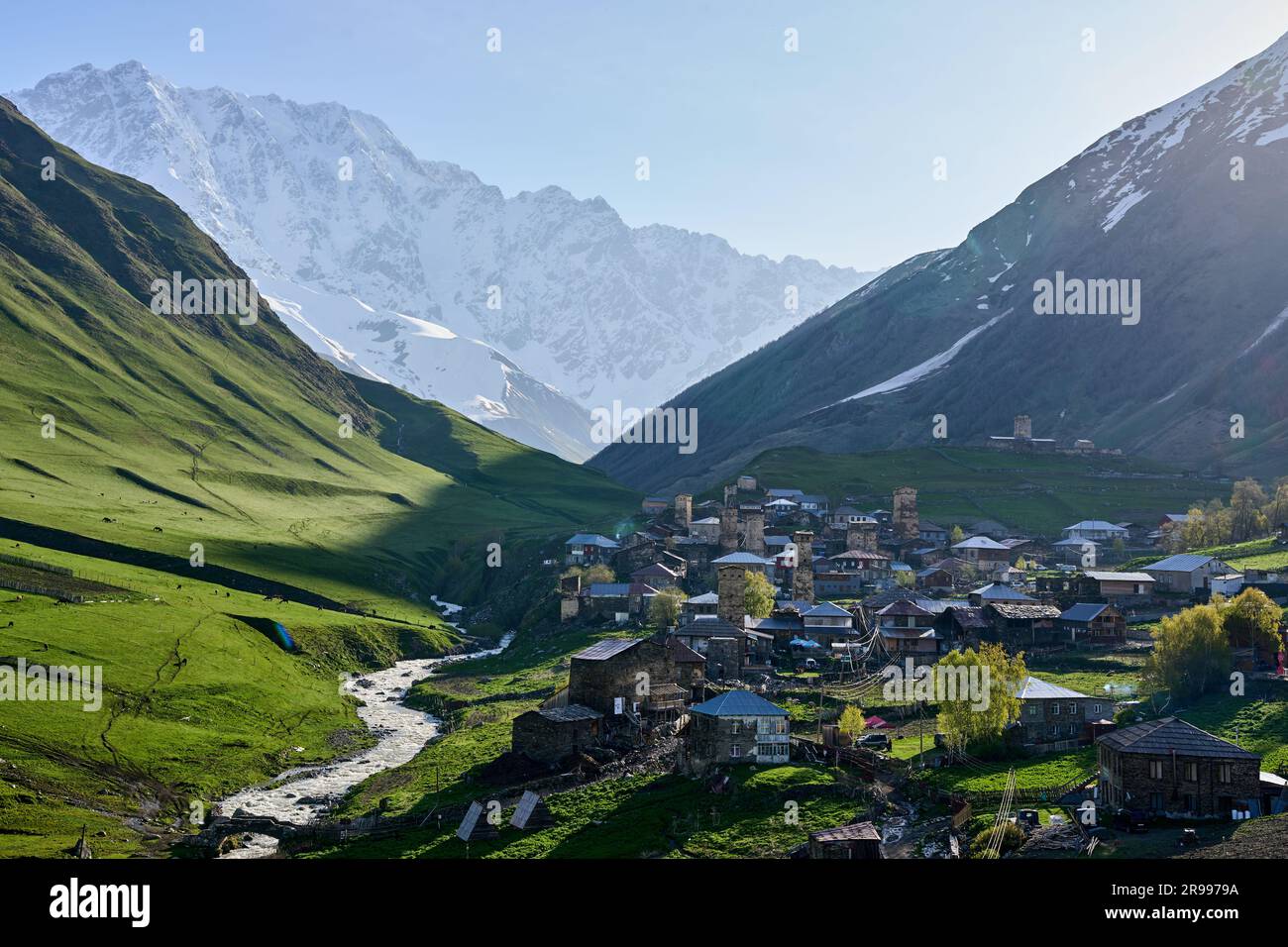 Fluss enguri hi-res stock photography and images - Alamy