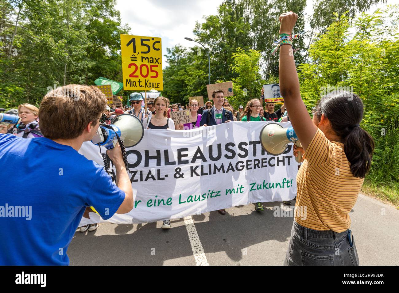 Welzow, Germany. 25th June, 2023. Participants of a climate ...