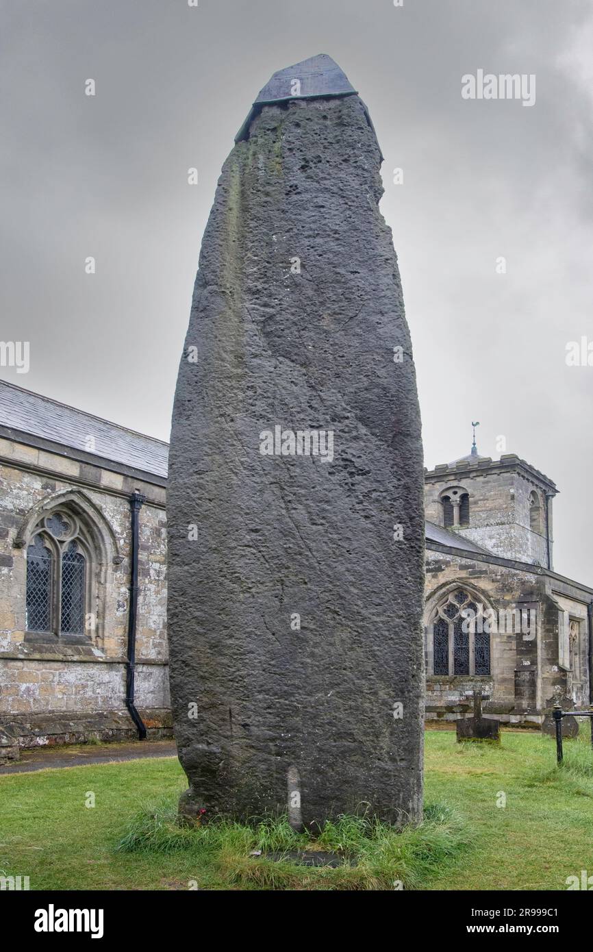 Monolith of rudston hi-res stock photography and images - Alamy