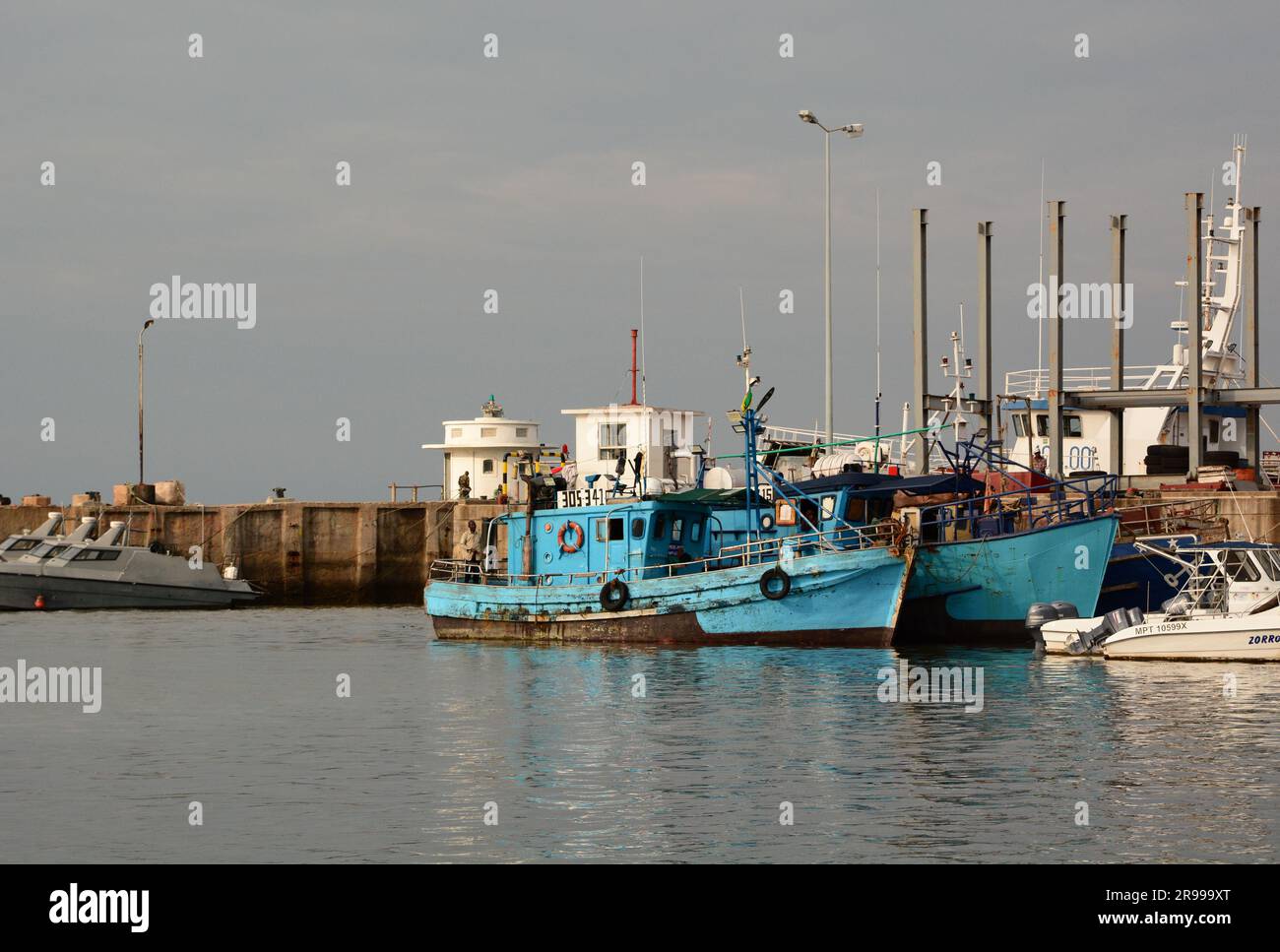 Africa mozambique maputo maputo port hi-res stock photography and ...