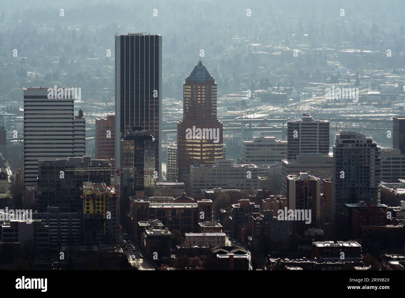 Wells fargo bank oregon hi-res stock photography and images - Alamy