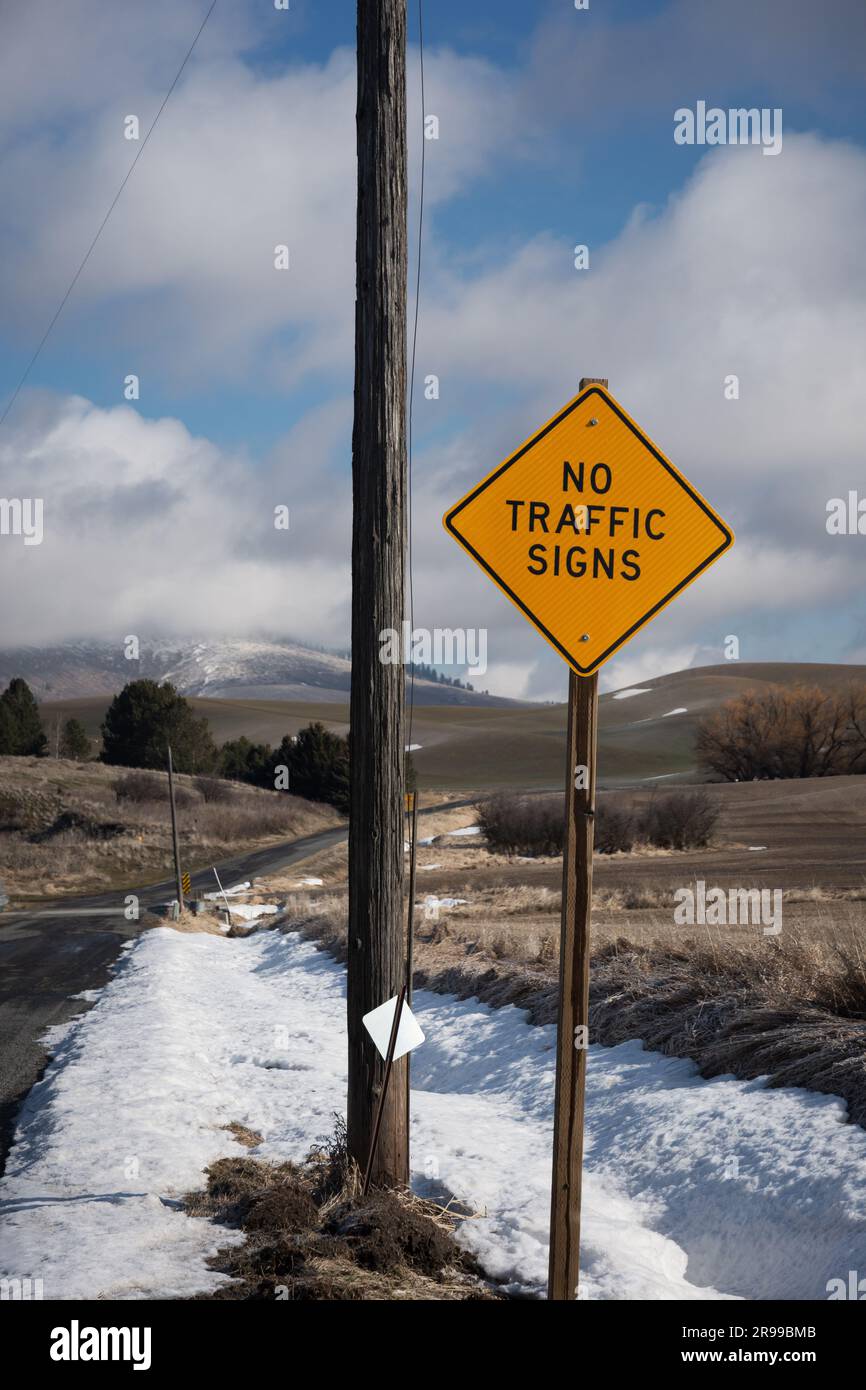 "No Traffic Signs" near Moscow, Idaho, USA Stock Photo - Alamy