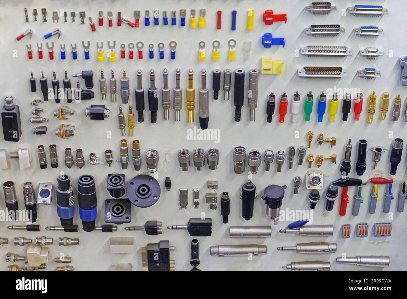 Connectors plugs terminals parts for electronics display Stock Photo ...