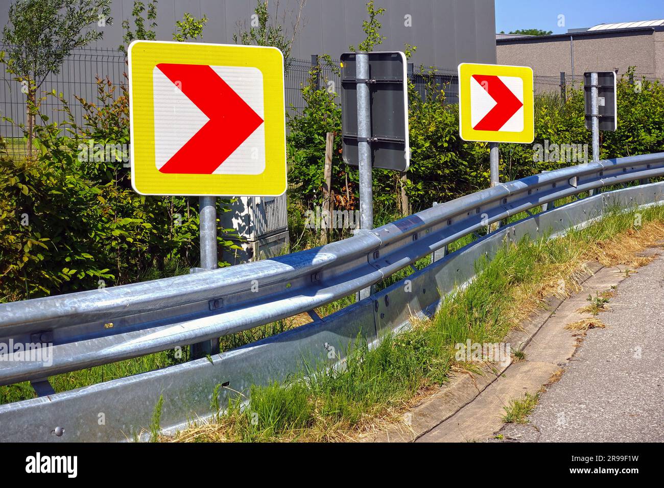 Guardrail with protection for motorcyclists Stock Photo - Alamy