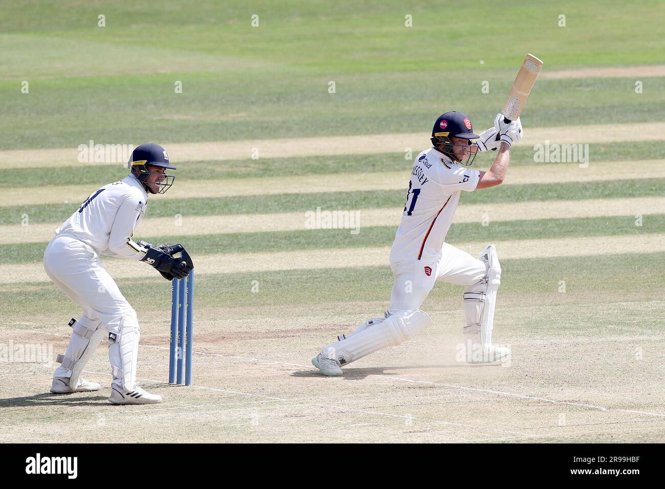 Tom Westley in batting action for Essex during Essex CCC vs ...