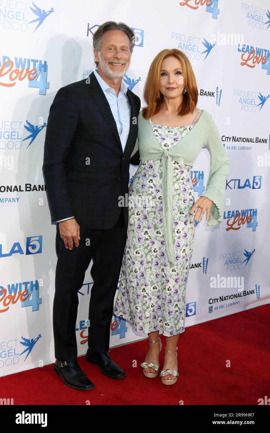 LOS ANGELES - JUN 24: Steven Weber, Amy Yasbeck at the Project Angel ...