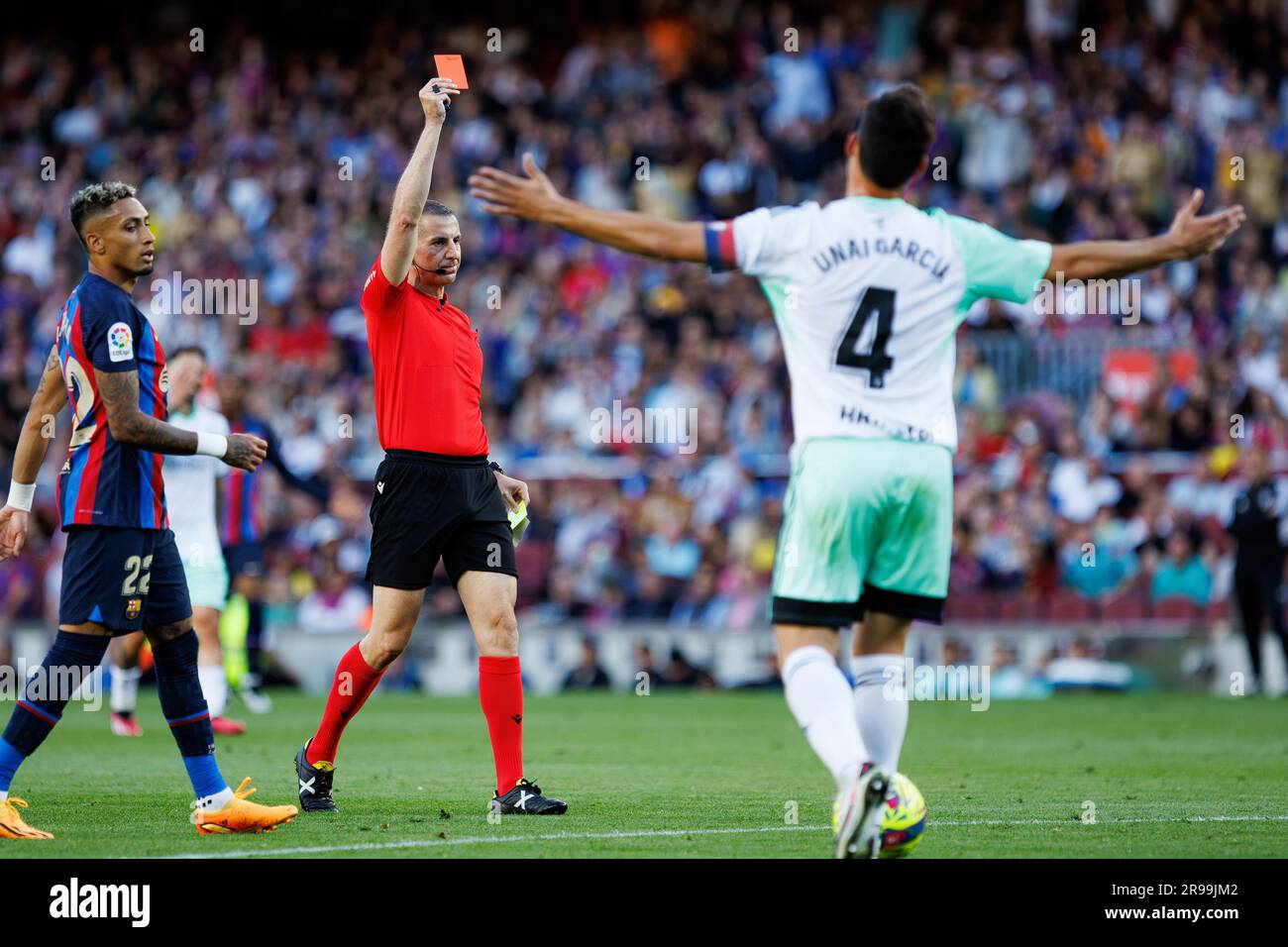 BARCELONA - MAY 2: The referee in action during the LaLiga match ...