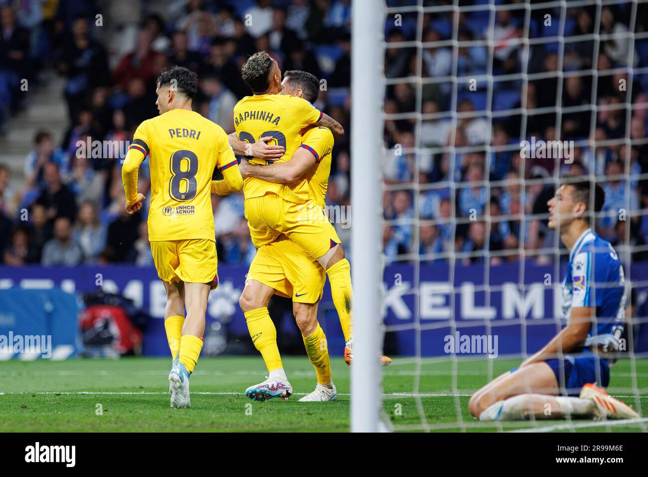 BARCELONA - MAY 14: Lewandowski and Raphinha celebrates a goal during ...
