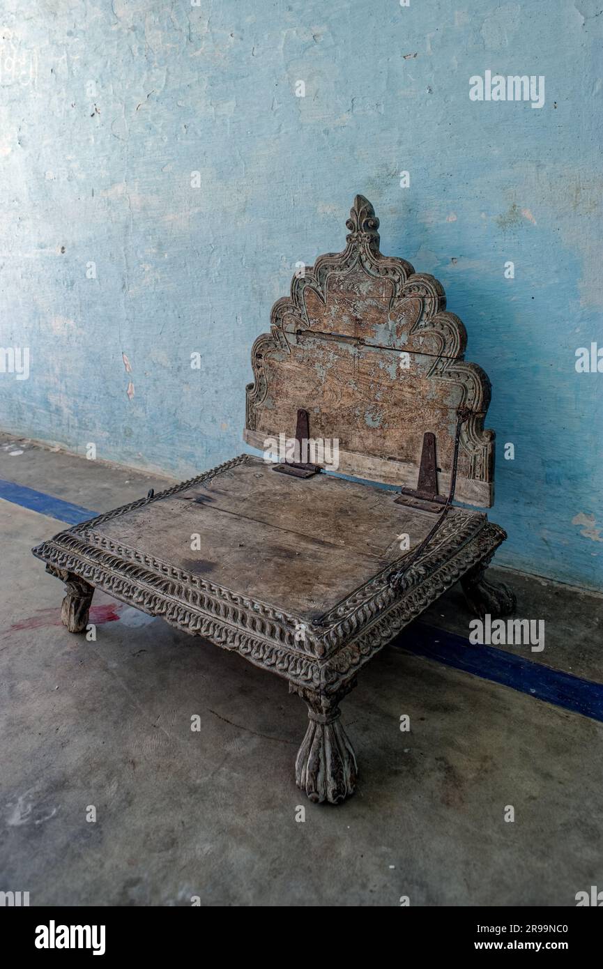 02 13 2010 Vintage Antique wooden Pidda Chair for Chief Priest Shiva ...