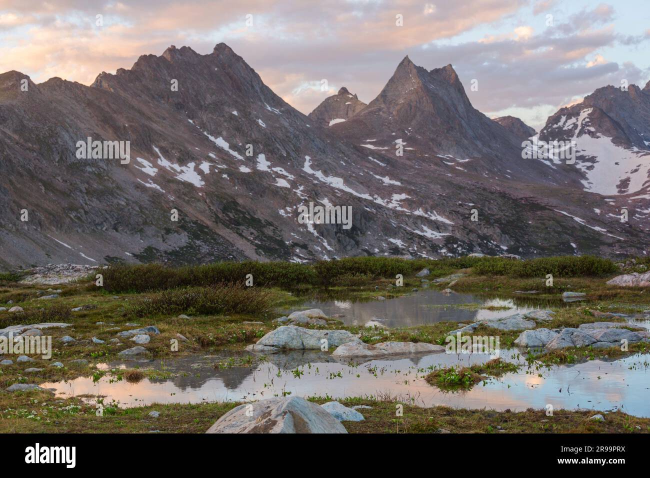 Beautiful mountain landscapes in Wind River Range in Wyoming, USA ...