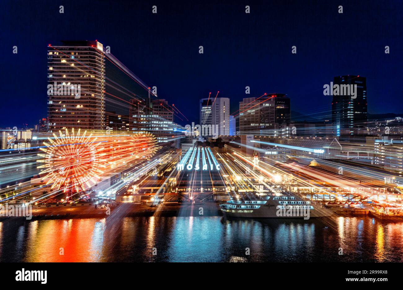 Kobe Tower the landmark of Kobe Prefecture at sunset view of Kobe Port ...