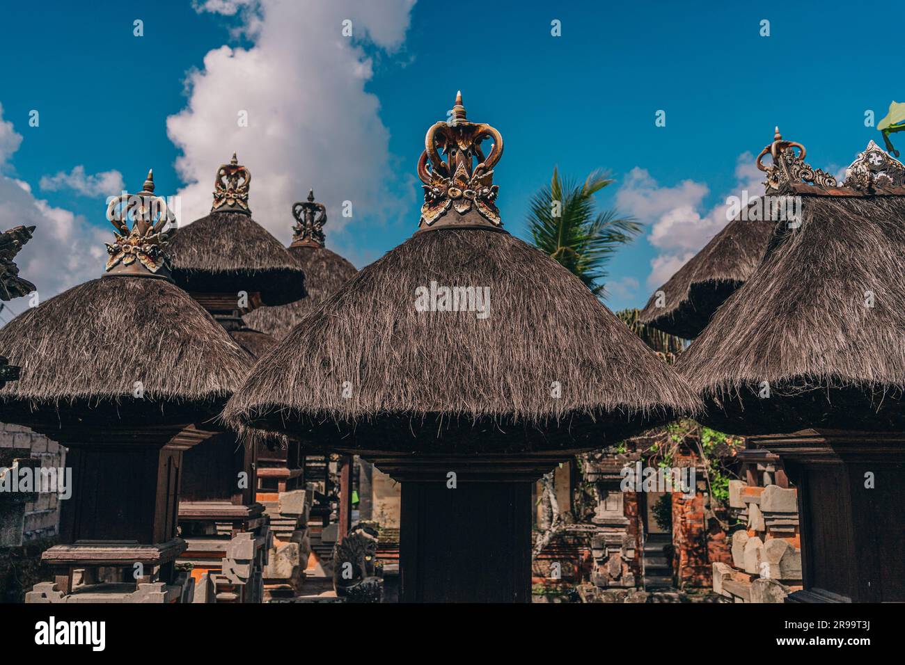 Photo of traditional balinese pavilions. Indonesian hindu temples with ...