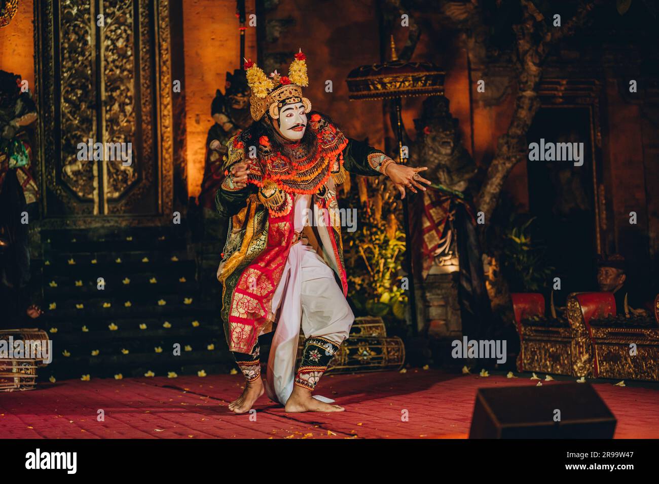 Balinese artist dancing with show mask. Traditional bali cultural ...