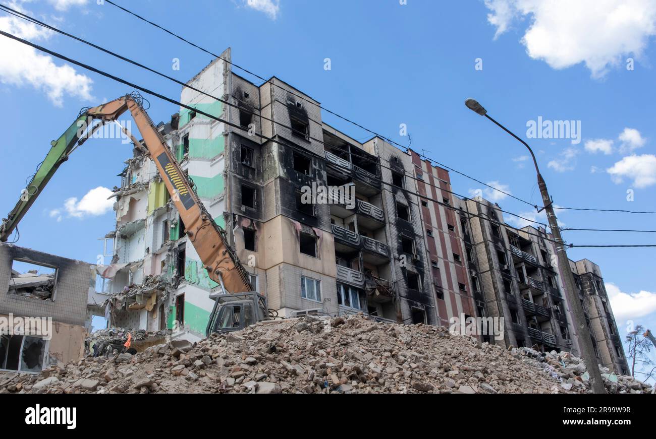 Multi storey build hi-res stock photography and images - Alamy