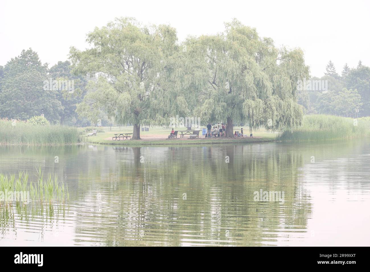 Quebec wildfire 2023 hi-res stock photography and images - Alamy