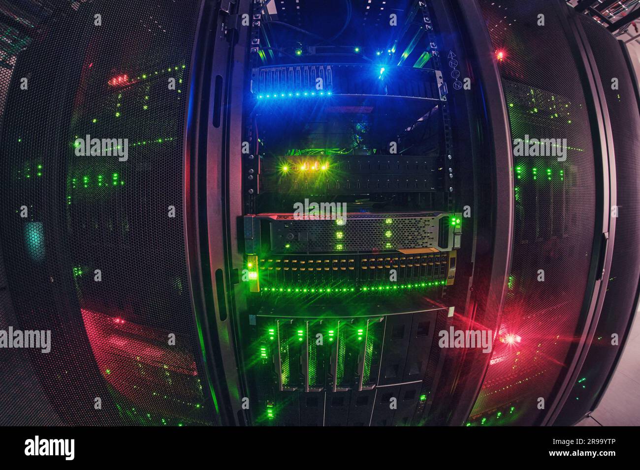 Security measures in server hi-res stock photography and images - Alamy