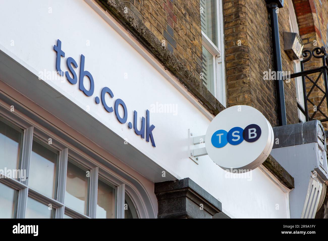 Tsb london sign hi-res stock photography and images - Alamy