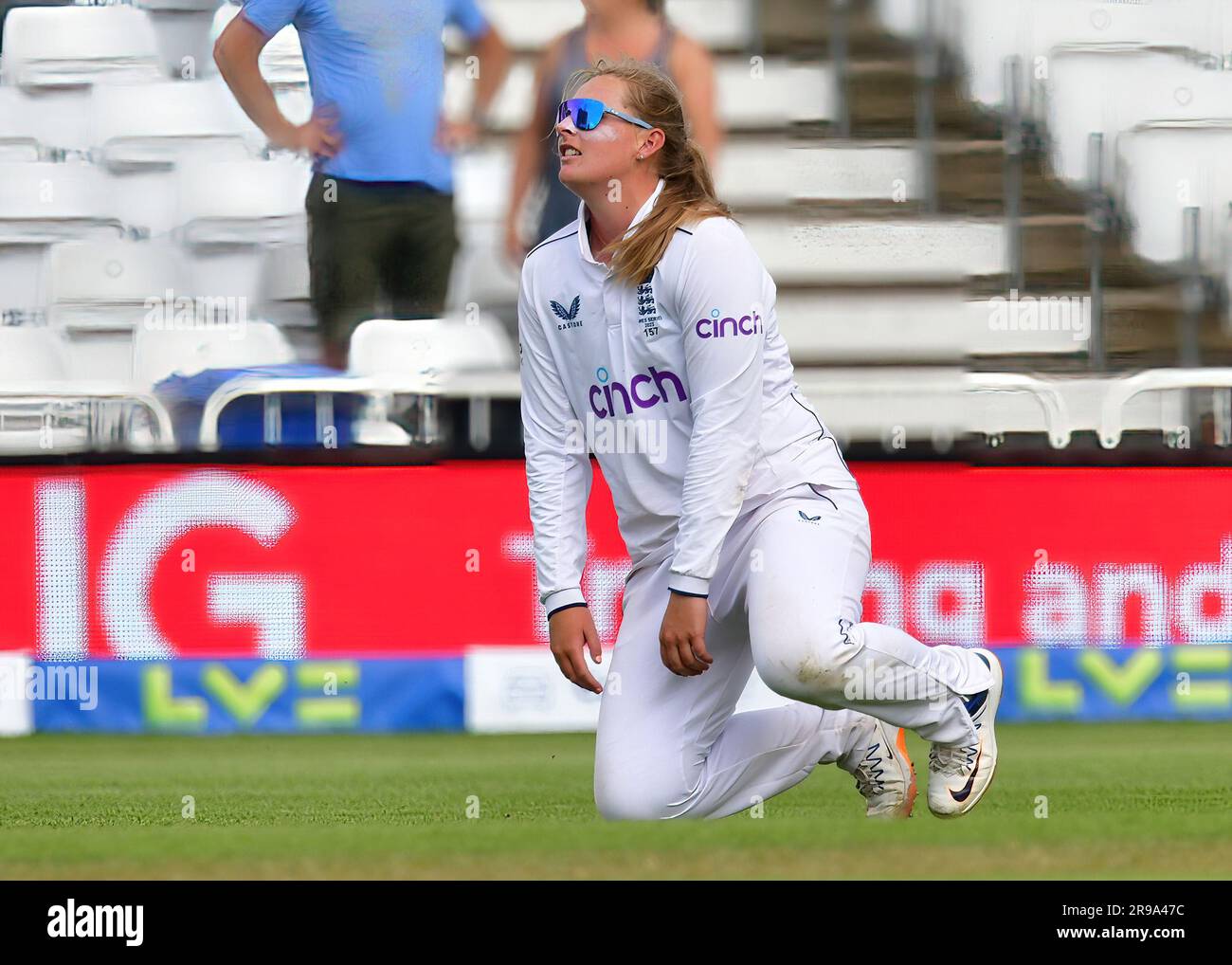 Sophie ecclestone cricket hi-res stock photography and images - Alamy