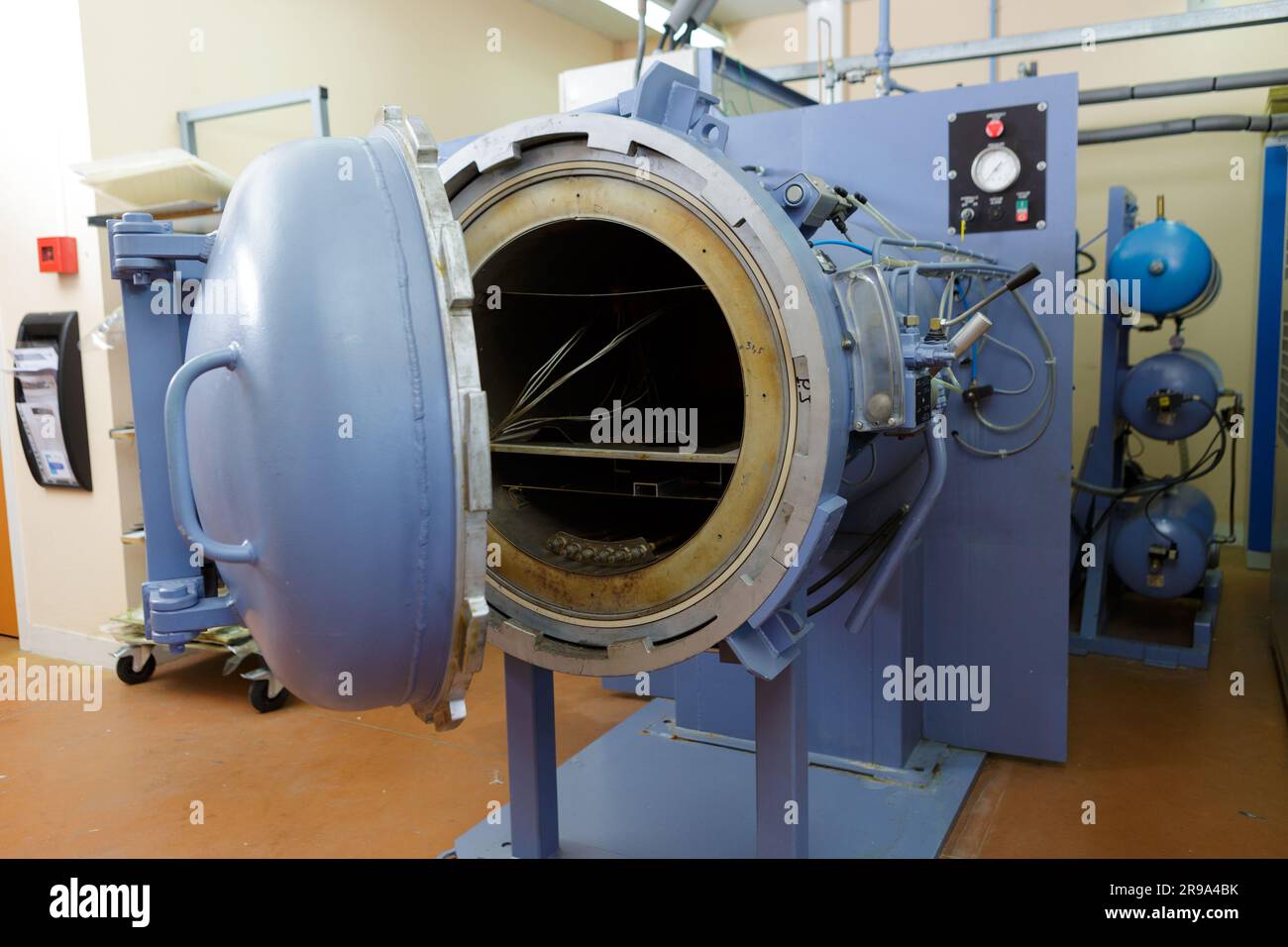 electric circular machine for steel cutting structure in factory Stock ...