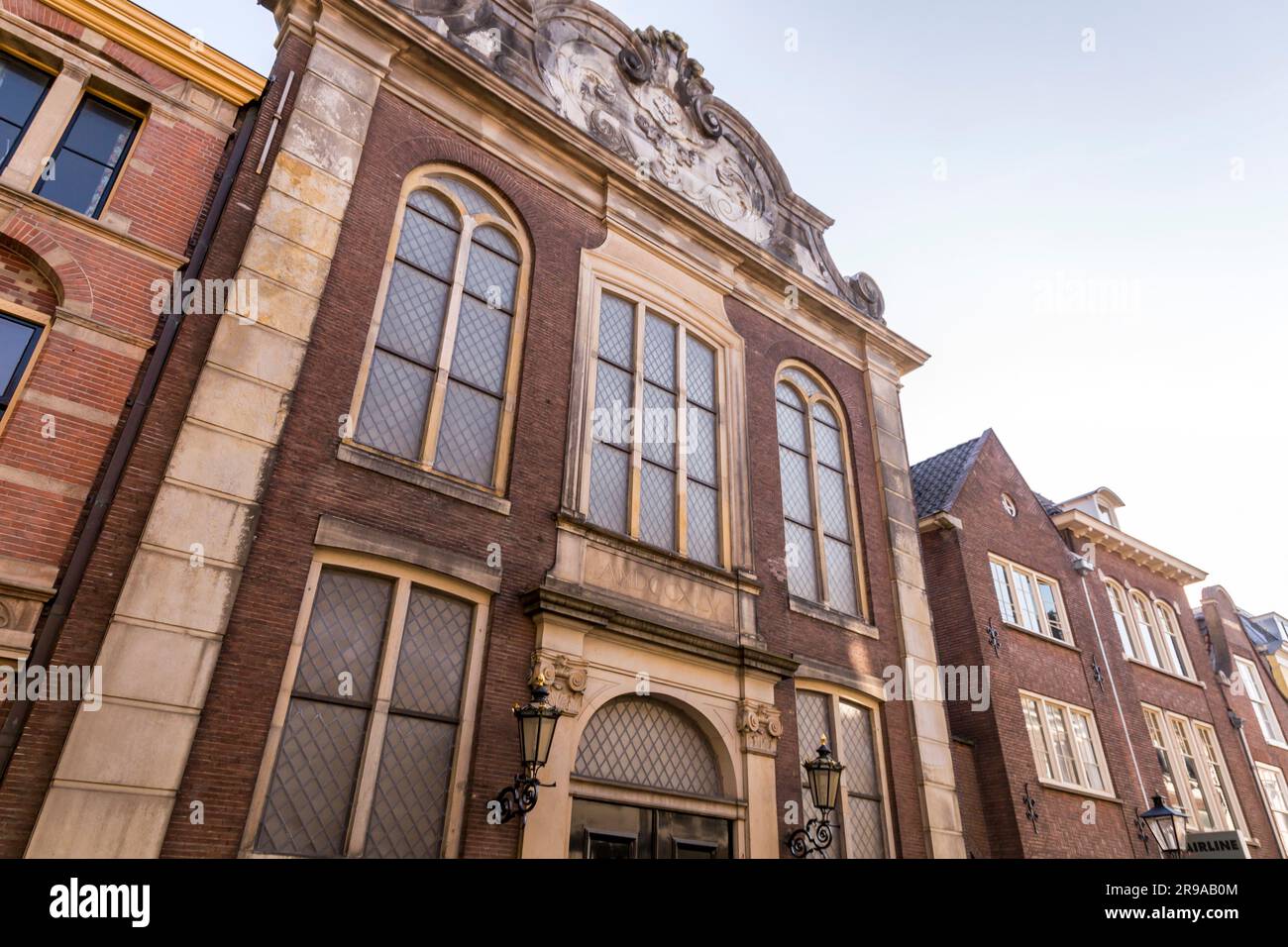 Utrecht, NL - OCT 9, 2021: Street view and traditional Dutch buildings ...