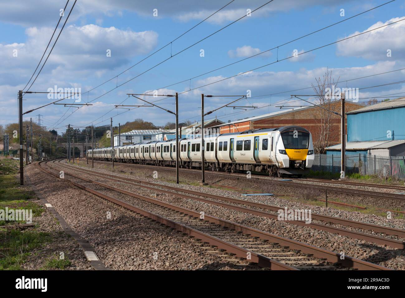 Govia Thameslink class 700 electric train on the 4 track Midland ...
