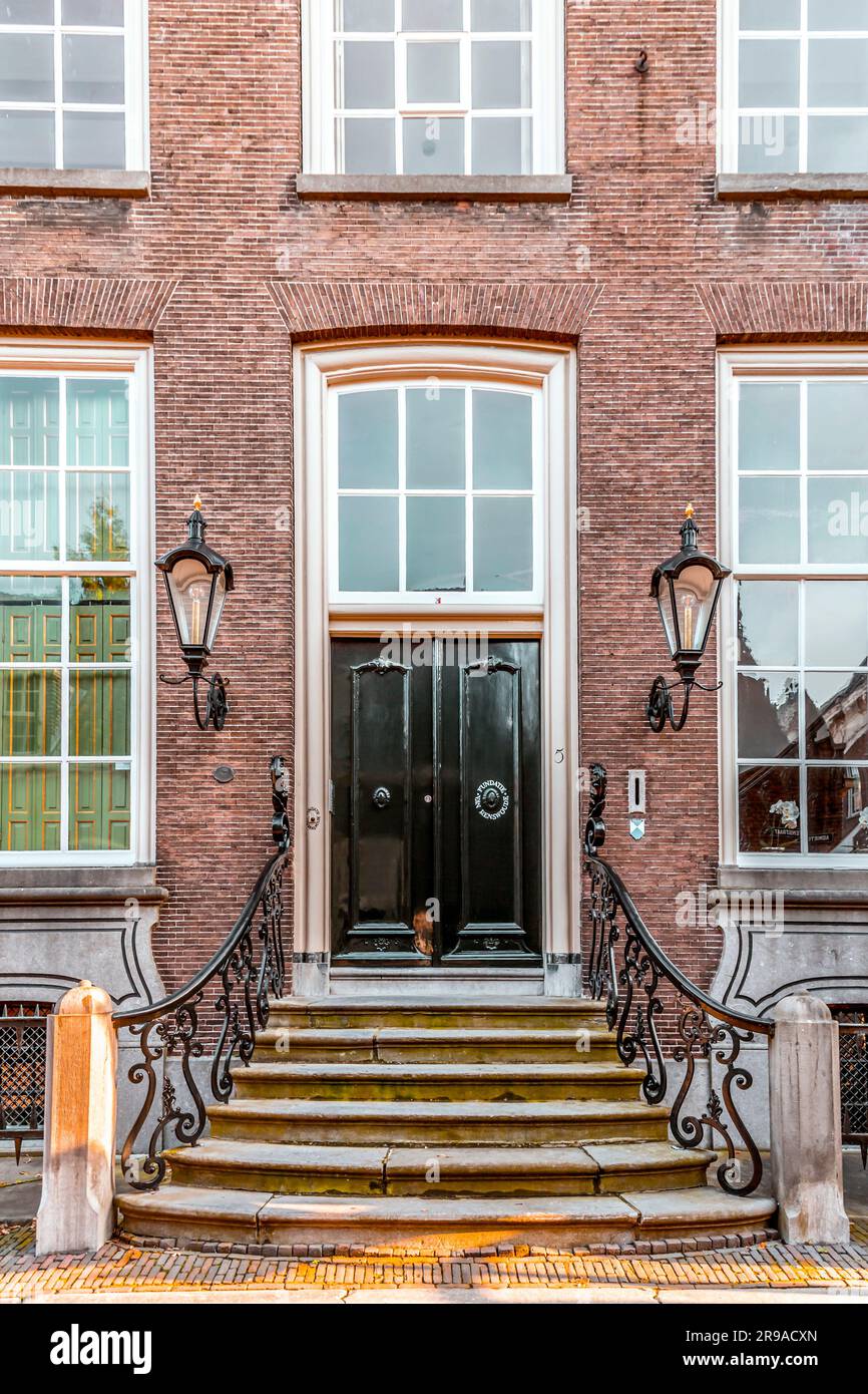 Utrecht, NL - OCT 9, 2021: Street view and traditional Dutch buildings ...