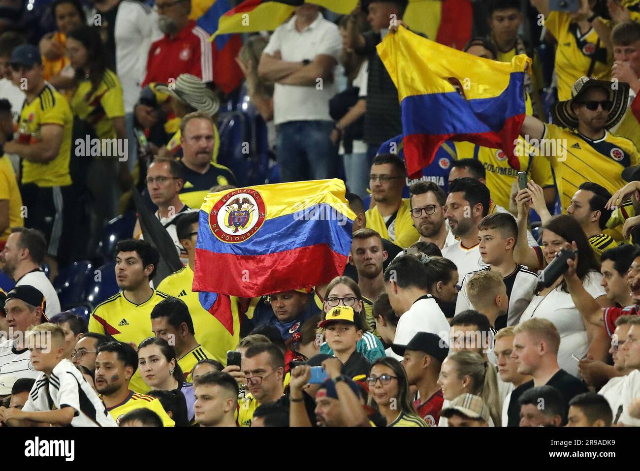 GELSENKIRCHEN - Colombia fans during the friendly international match ...