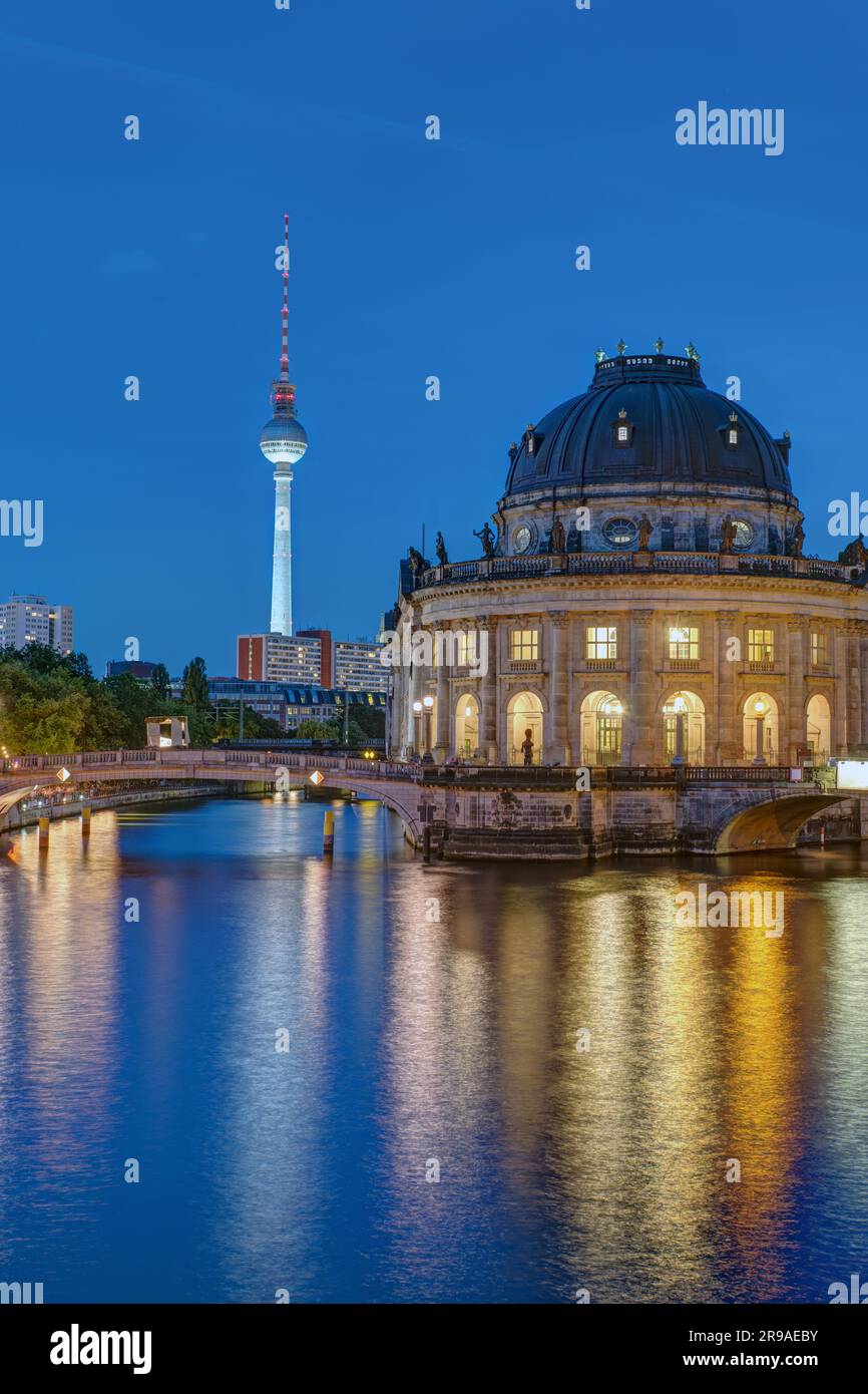 Bode museum in the night hi-res stock photography and images - Alamy