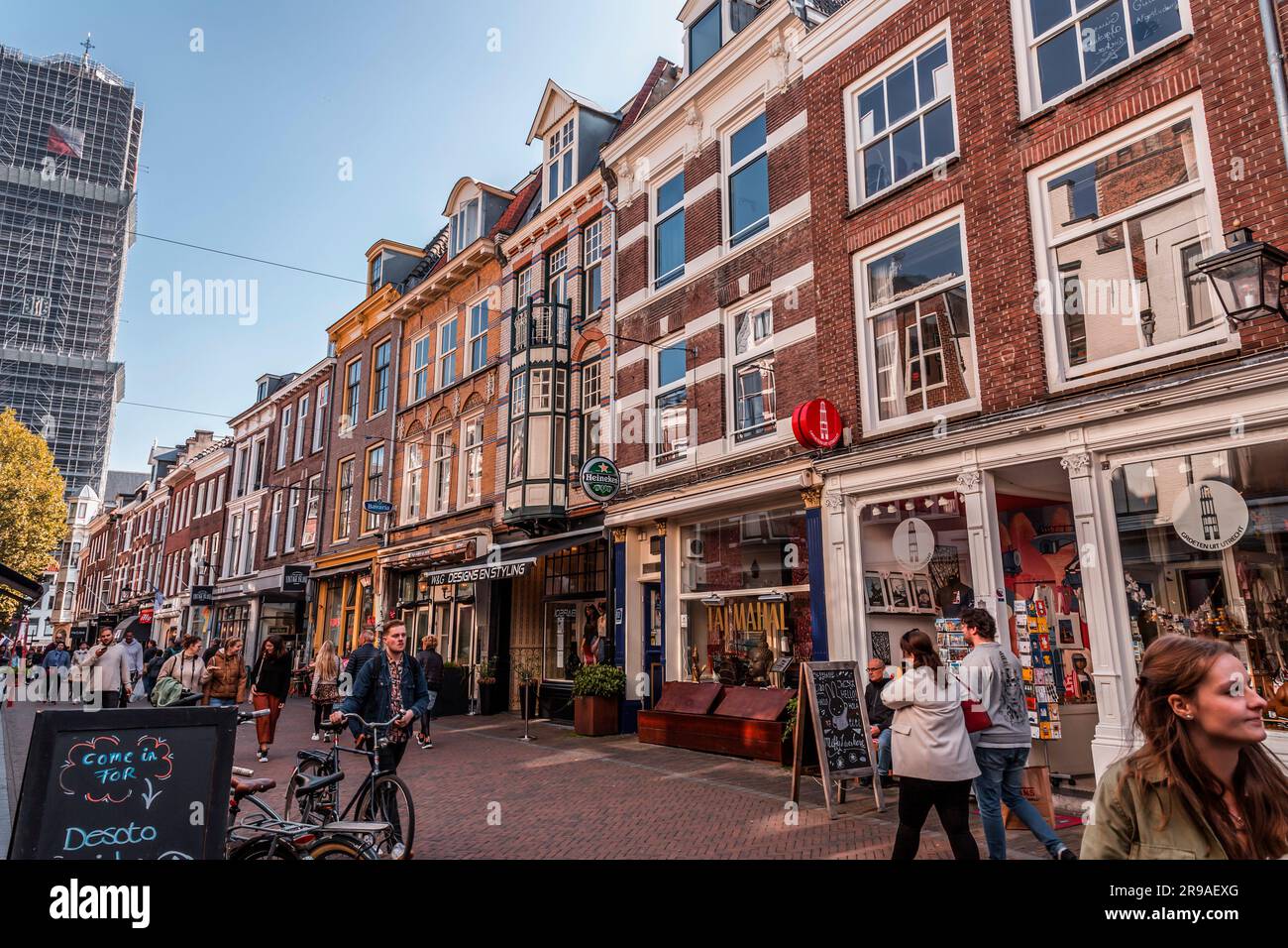 Utrecht, NL - OCT 9, 2021: Street view and traditional Dutch buildings ...